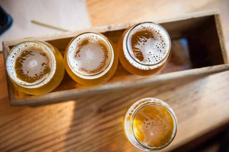 What is a Beer Flight? (Why is it Called Like So)