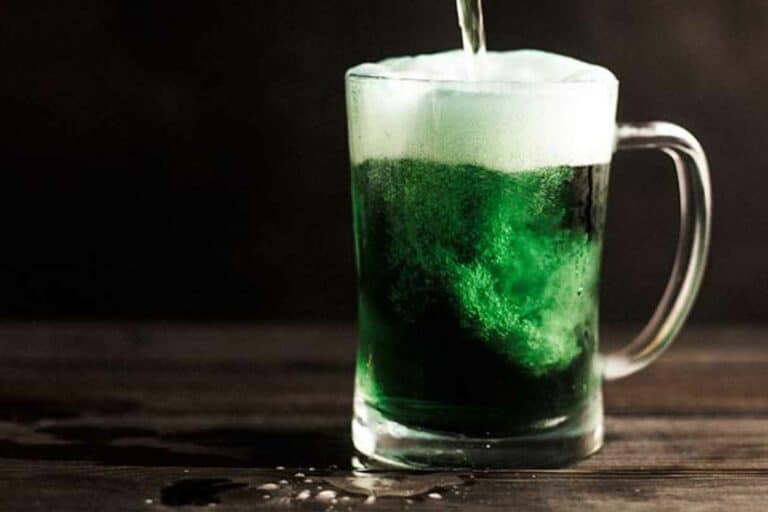 7 Easy Steps to Make Green Beer (Step-by-Step Guide)