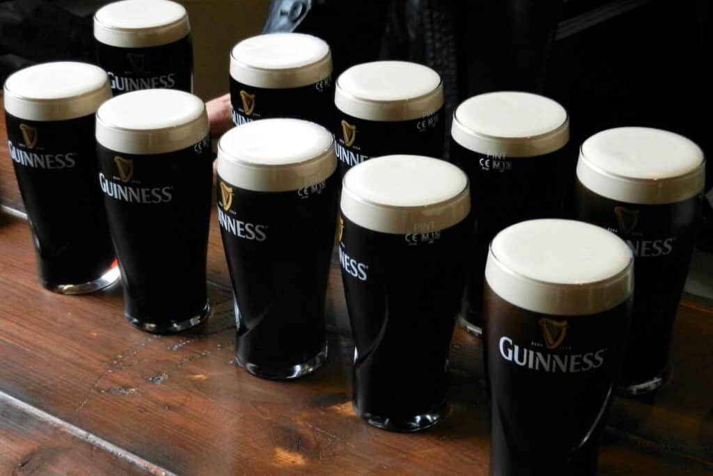 Guinness Beer Guide: History, Varieties, Taste & Nutrition Facts
