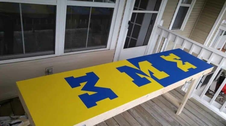 18 Creative DIY Beer Die Table Plans for Fun Gatherings