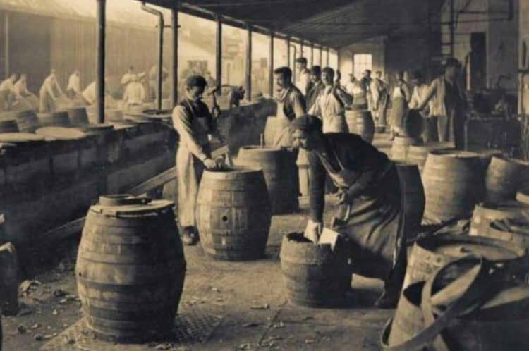 Porter vs. Stout: What's the Difference?