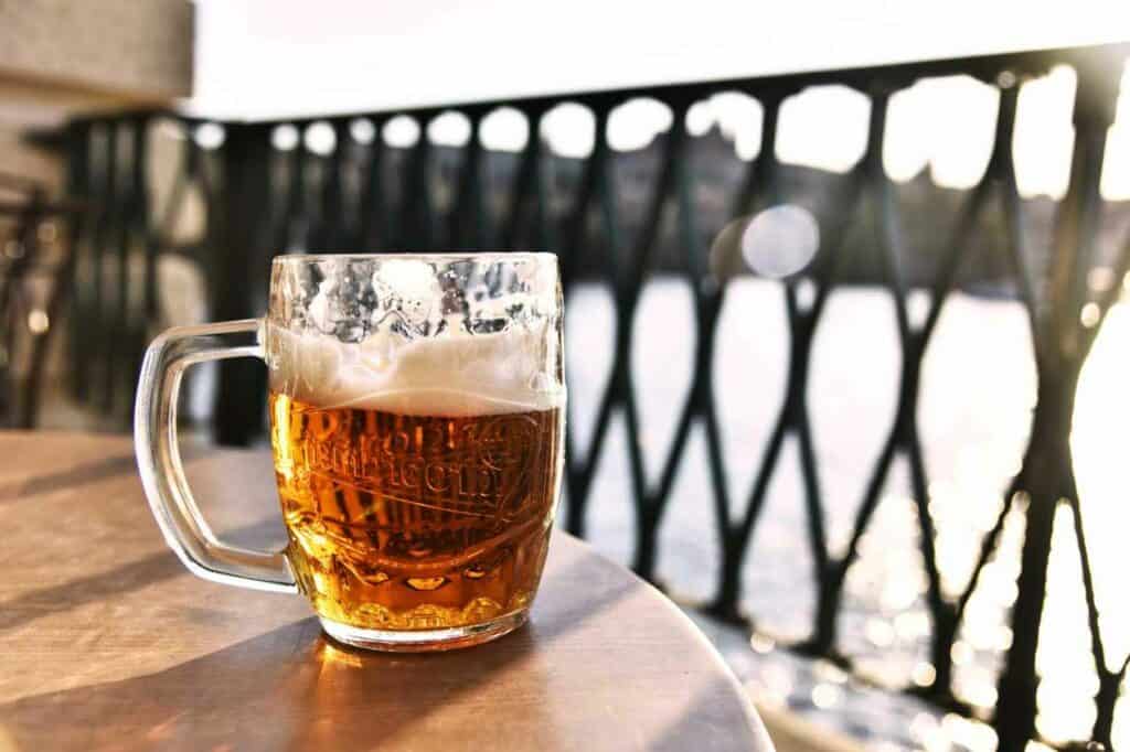 5 Easy Steps to Brew Blonde Ale