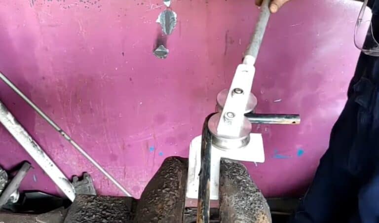 21 Creative DIY Pipe Bender Designs for Your Workshop