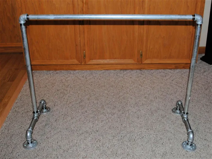 20 Creative DIY Ballet Barre Designs for Dance Enthusiasts