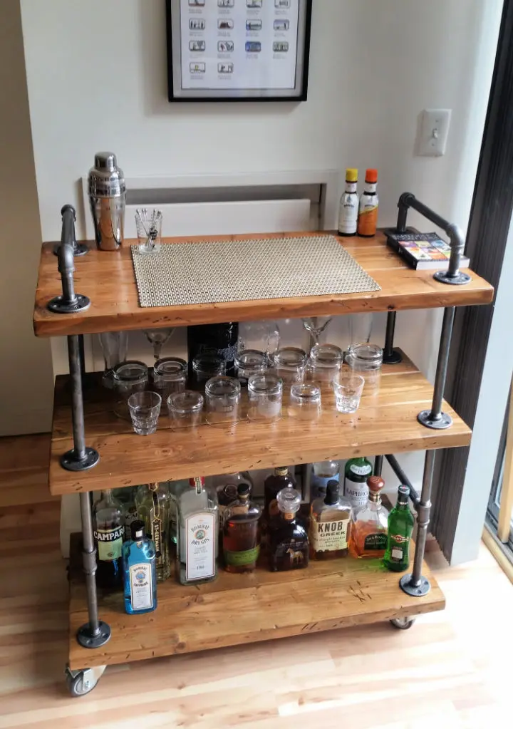 23 DIY Bar Cart Ideas for Organized and Elegant Beverage Stations
