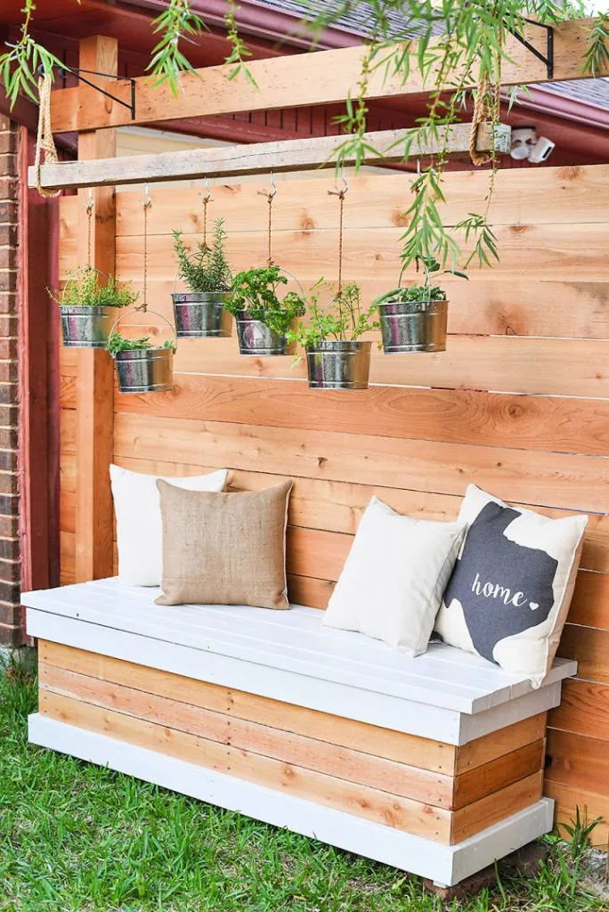 23 DIY Bench Plans for Indoor and Outdoor Comfort