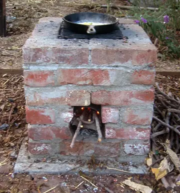 25 Efficient DIY Rocket Stove Plans for Outdoor Cooking