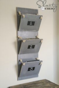 22 DIY Magazine Holder Designs for Easy Access