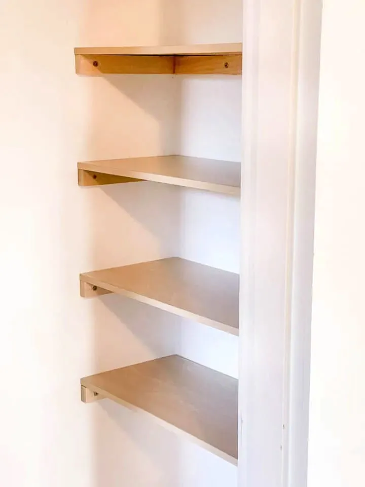 26 Smart DIY Closet Shelf Ideas for Better Organization
