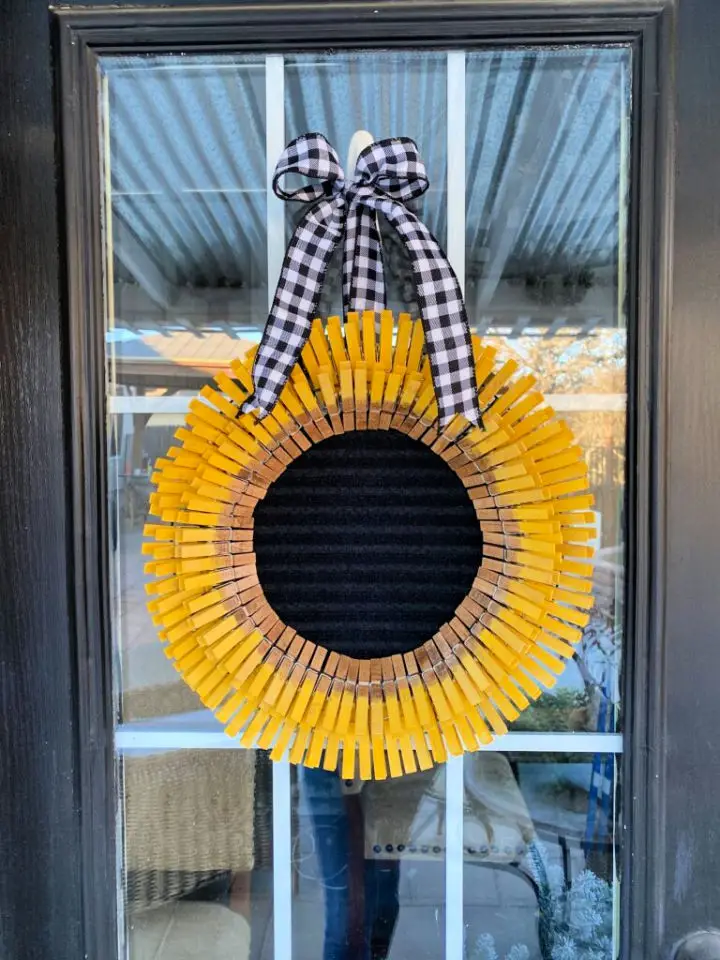 23 Creative DIY Sunflower Craft Ideas for Bright Decor