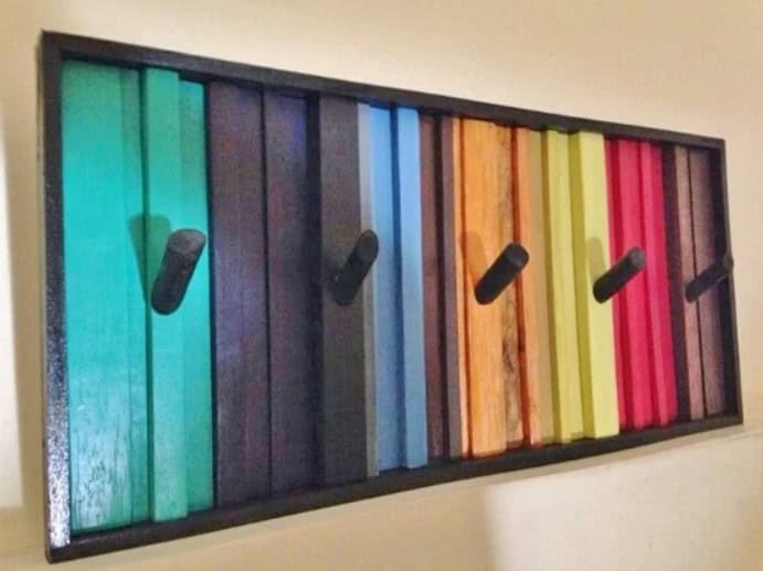 25 DIY Coat Rack Designs for Home Decor