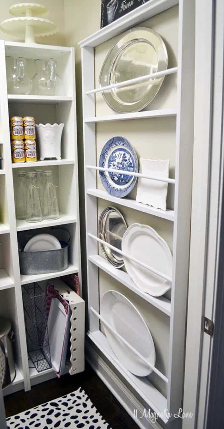 25 Practical DIY Plate Rack Designs for Organized Storage