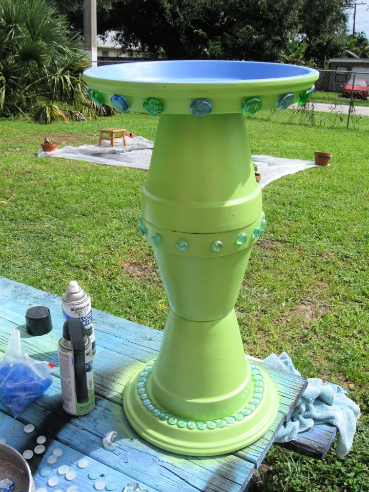 32 Creative Homemade DIY Bird Bath Ideas for Your Garden