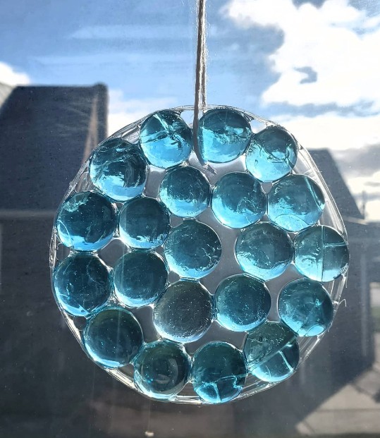 31 Creative DIY Suncatcher Projects & Inspirations