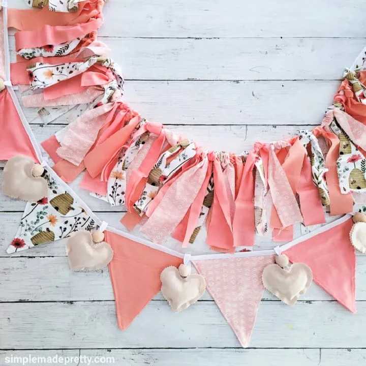 15 DIY Fabric Garland Ideas