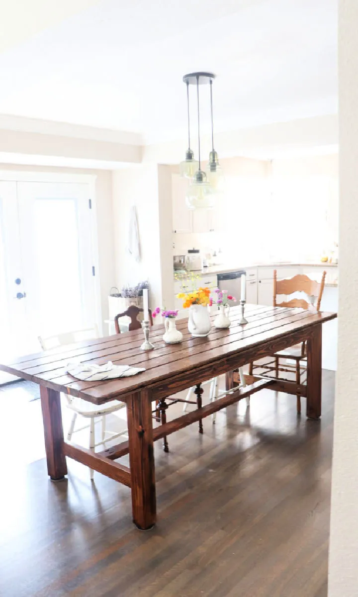 25 DIY Farmhouse Table Ideas for Your Home