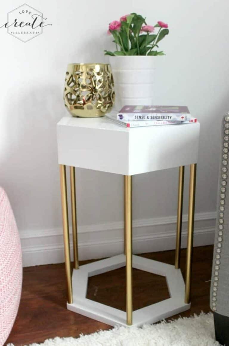 34 Creative DIY Nightstand Designs for Functional and Beautiful Spaces