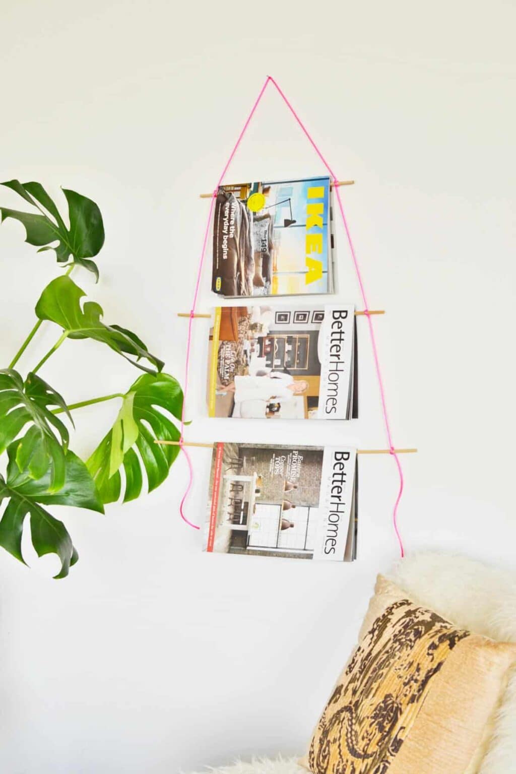 22 DIY Magazine Holder Designs for Easy Access