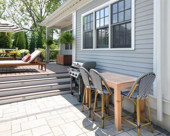14 Creative DIY Bar Table Designs for Home Bars