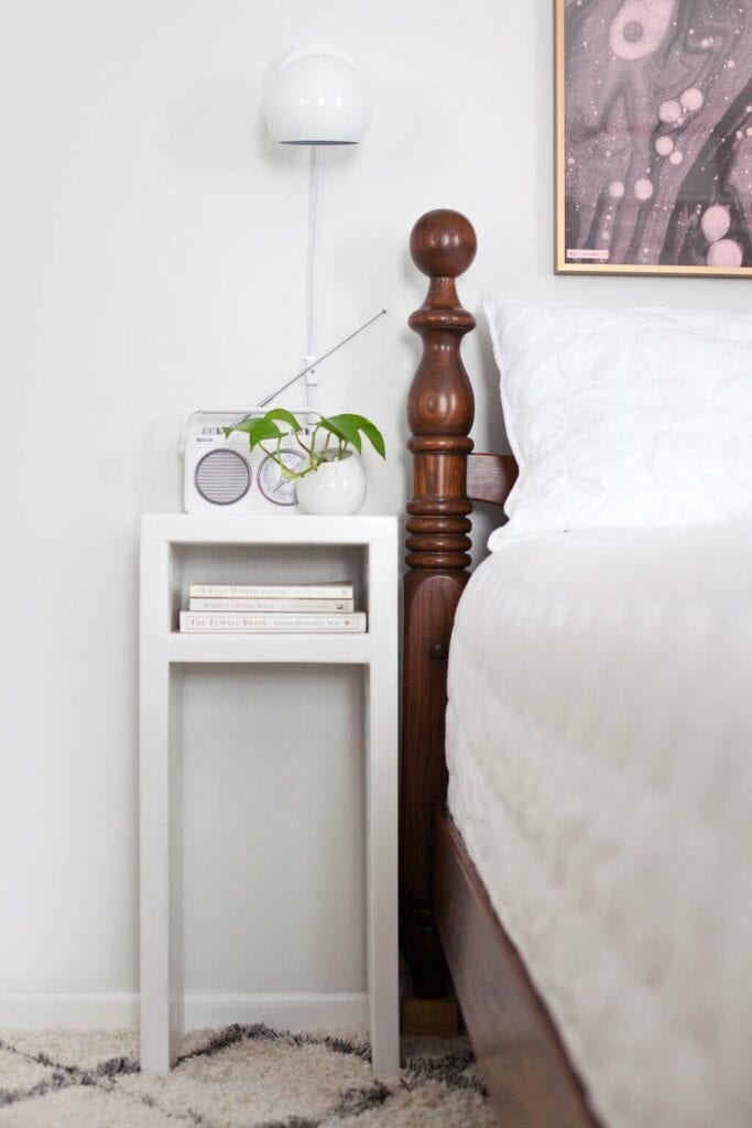 34 Creative DIY Nightstand Designs for Functional and Beautiful Spaces