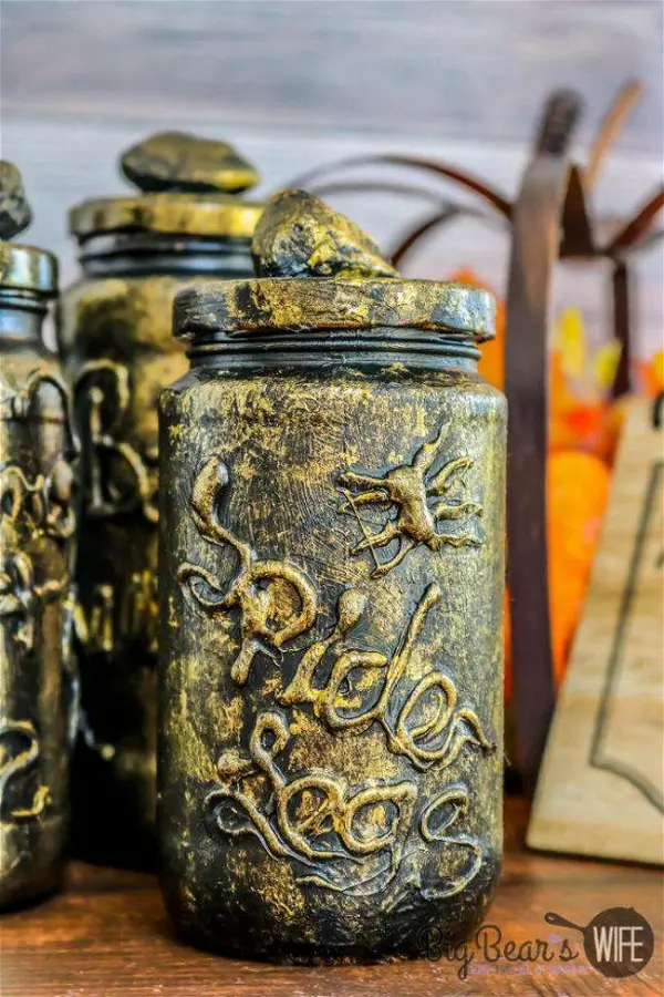 25 Enchanting DIY Potion Bottle Ideas for Magical Decor