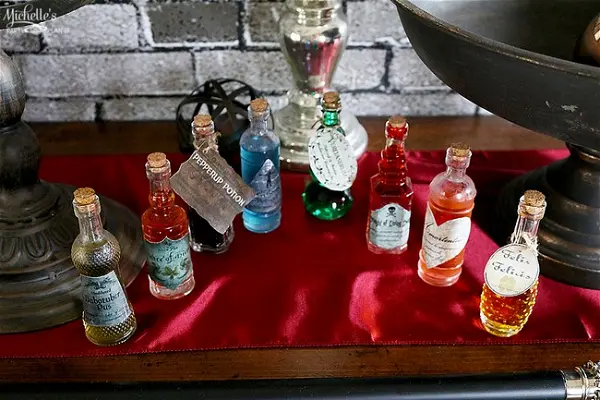 25 Enchanting DIY Potion Bottle Ideas for Magical Decor