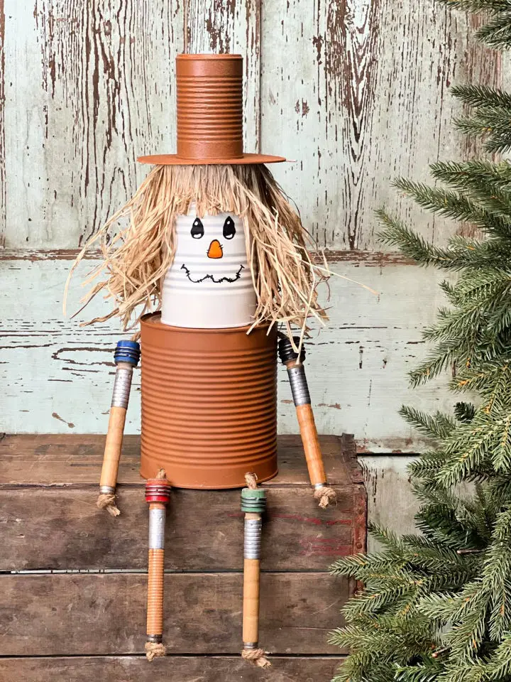 25 Creative DIY Scarecrow Designs to Liven Up Your Yard