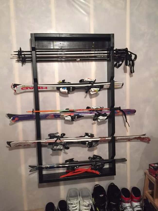 20 DIY Ski Rack Designs for Winter Sports Enthusiasts