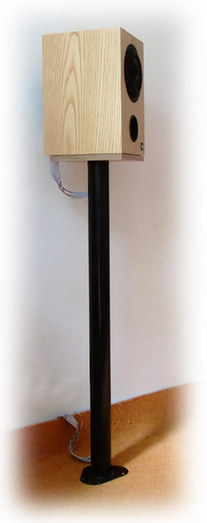 10 Best DIY Speaker Stand Designs for Enhanced Sound