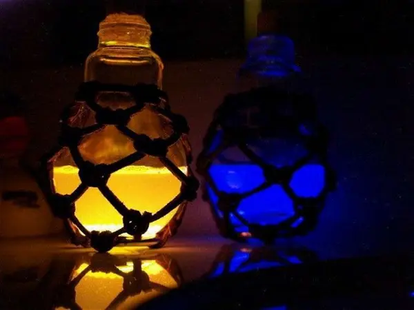 25 Enchanting DIY Potion Bottle Ideas for Magical Decor