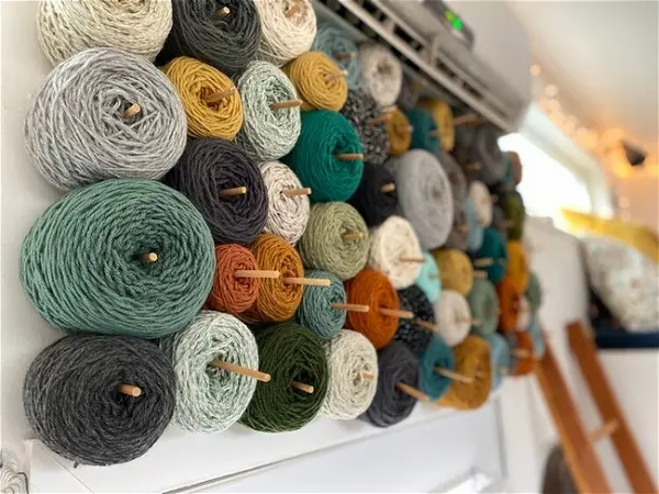 14 Clever DIY Yarn Holder Ideas for Knitting Enthusiasts