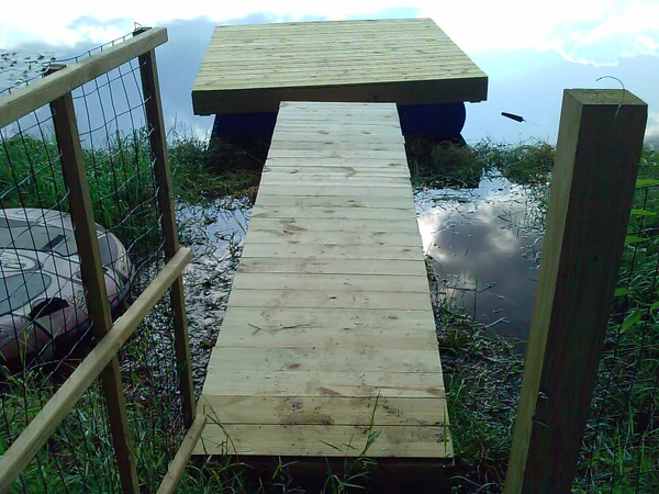 21 DIY Boat Dock Ideas You Can Build Yourself