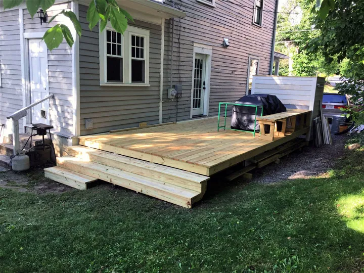 36 Budget-Friendly DIY Deck Plans You Can Try