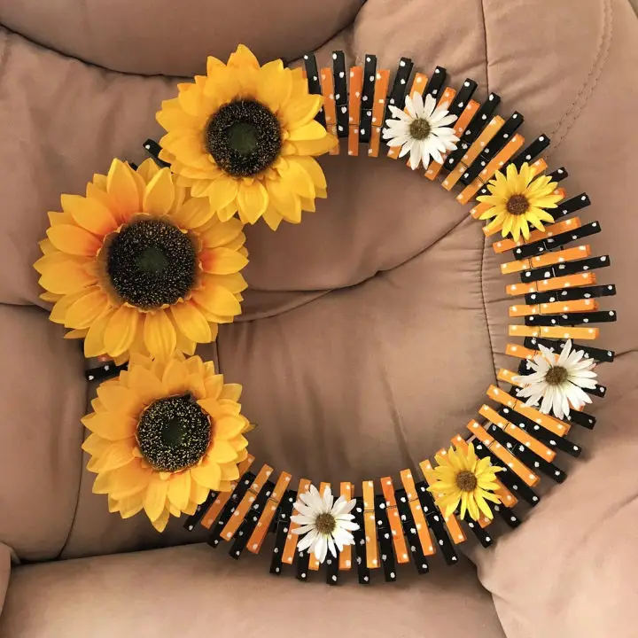 23 DIY Sunflower Craft Ideas