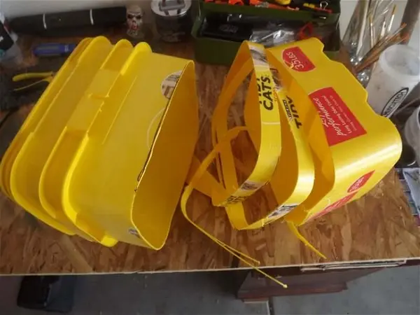 23 DIY Cat Litter Box Plans