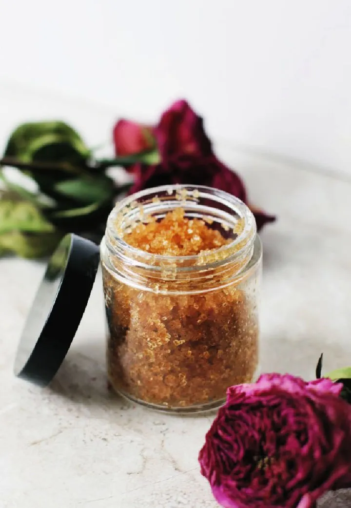 27 Creative DIY Lip Scrub Recipes for Smooth, Luscious Lips