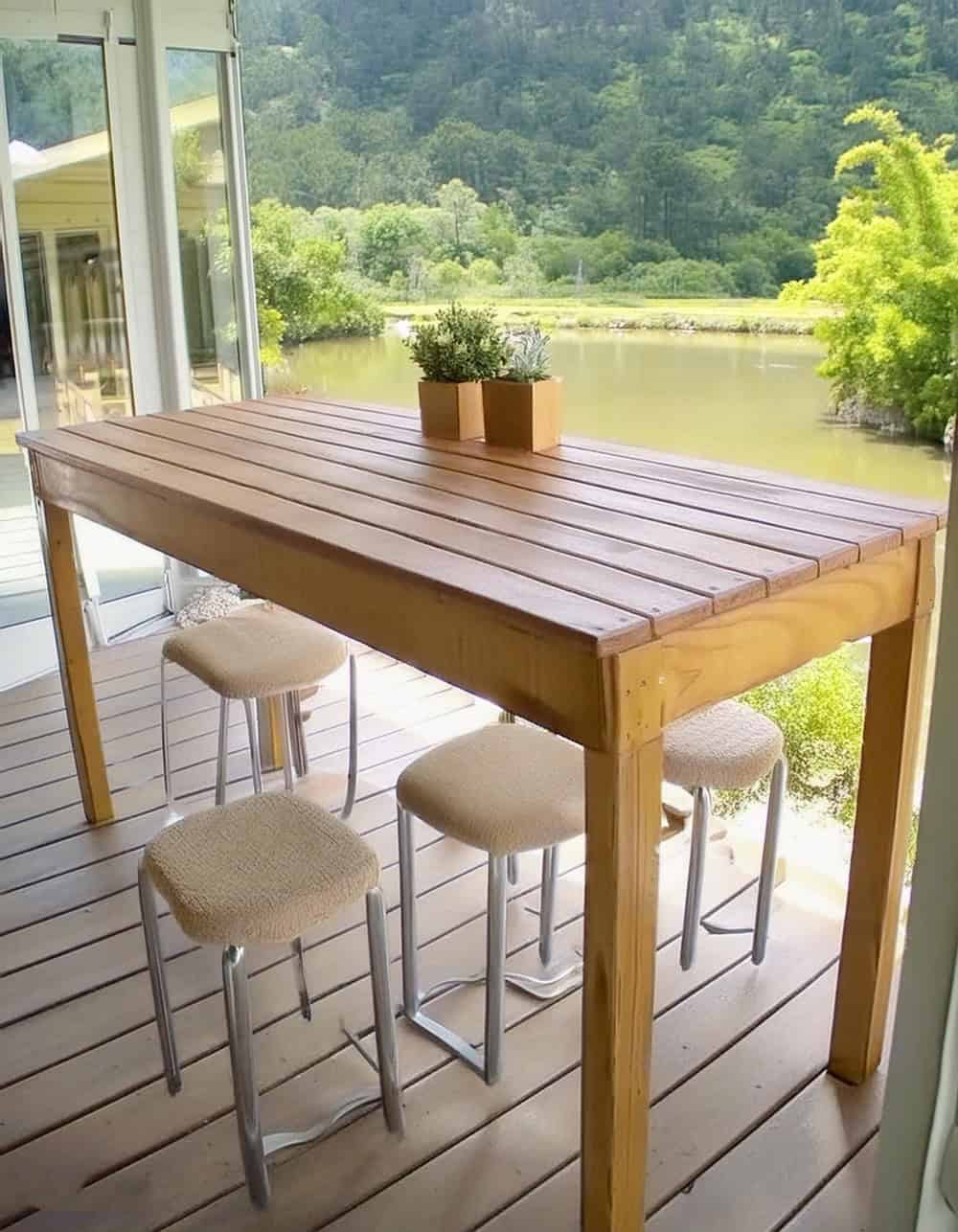 14 Creative DIY Bar Table Designs for Home Bars