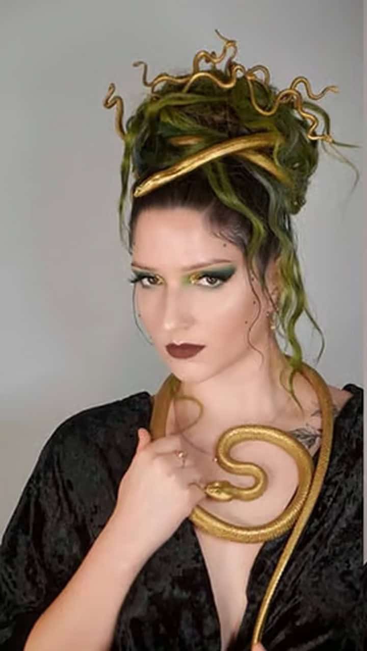 12 Unique DIY Medusa Costume Designs for a Memorable Halloween