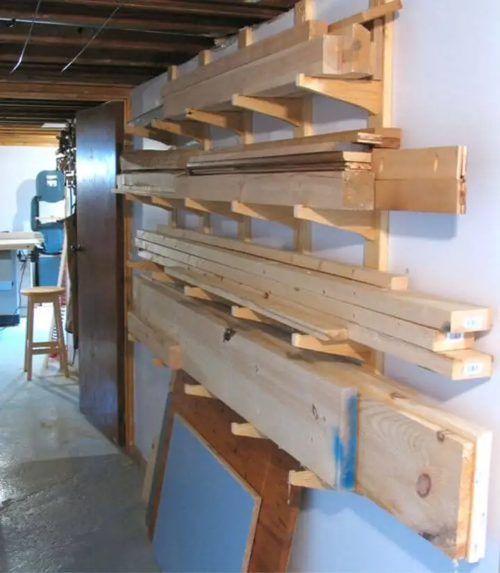 15 Simple DIY Lumber Rack Ideas for Maximizing Space