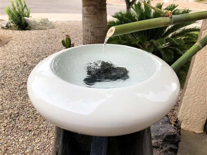 32 Creative Homemade DIY Bird Bath Ideas for Your Garden