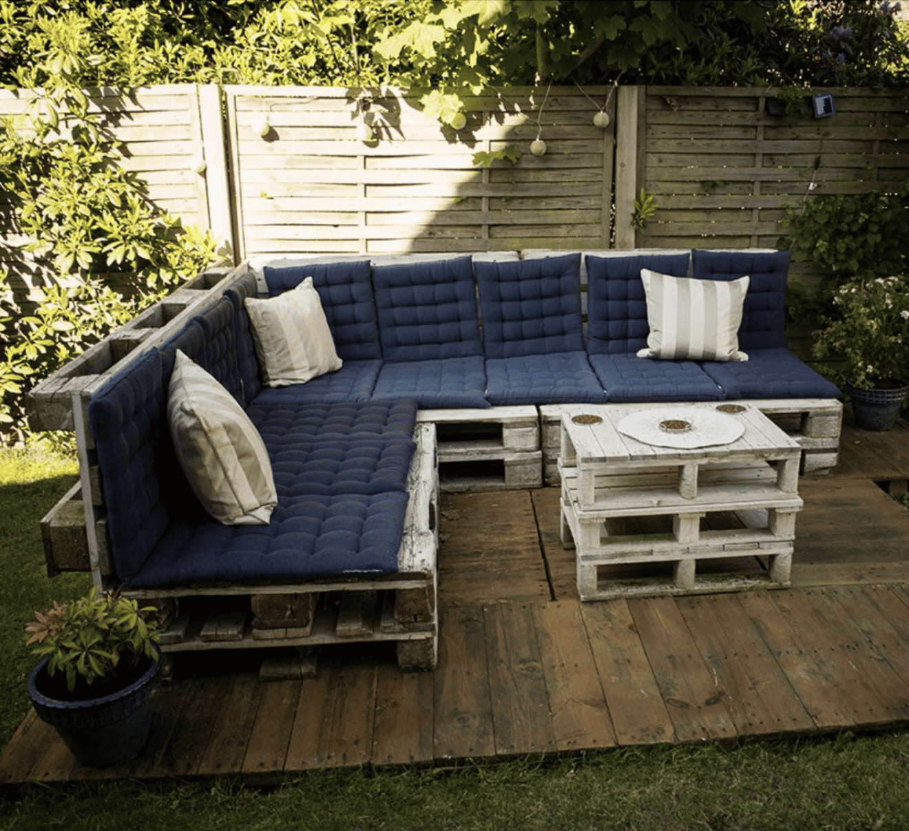 42 Creative DIY Pallet Deck Ideas for a Stylish Outdoor Space