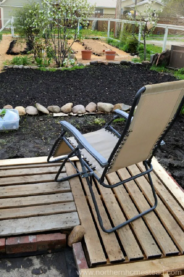36 Budget-Friendly DIY Deck Plans You Can Try