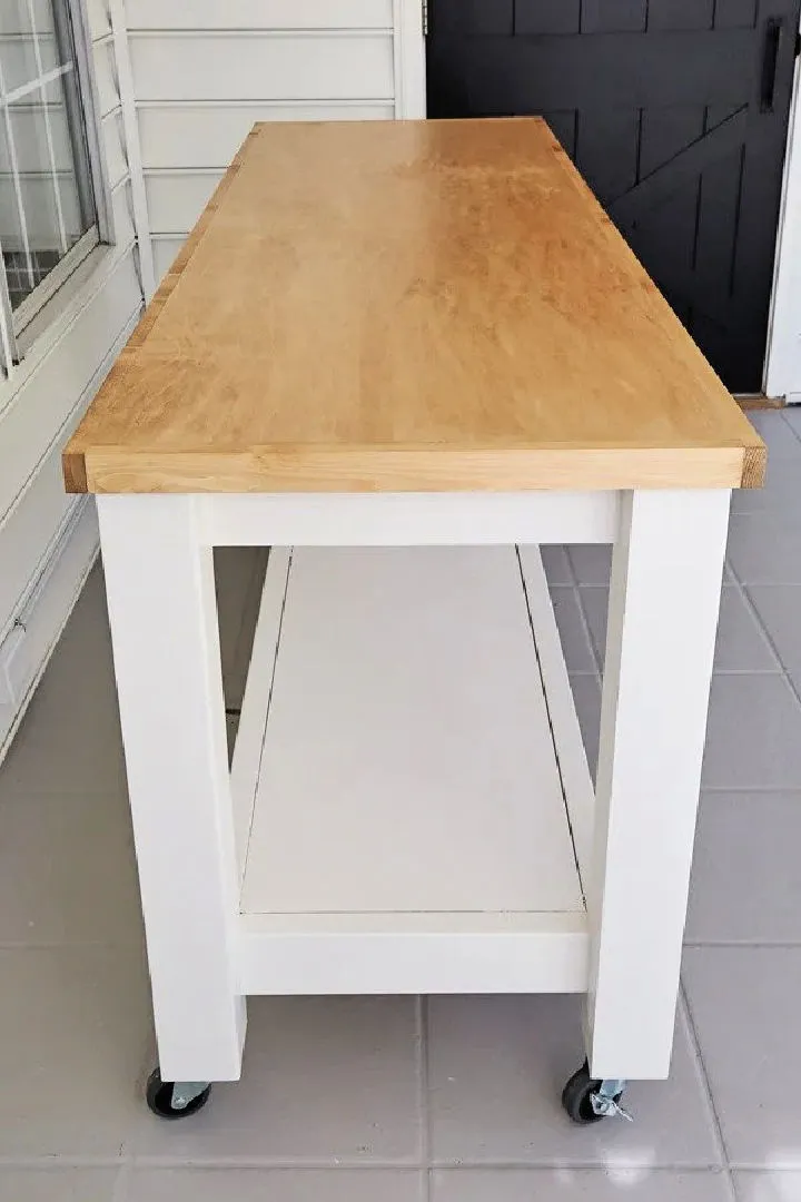 25 Creative DIY Workbench Plans for Every Workshop