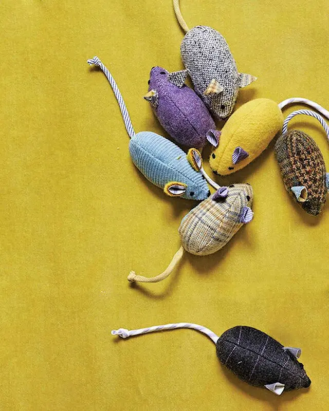 25 Creative DIY Cat Toy Ideas and Plans for Playful Pets