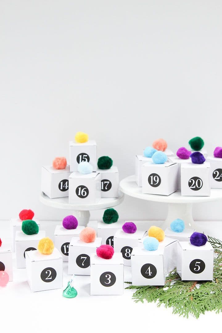 19 DIY Advent Calendars Ideas & Plans