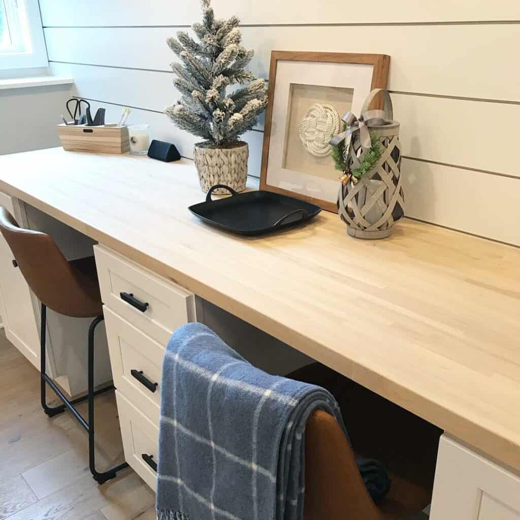 40 DIY Built-in Desk Ideas