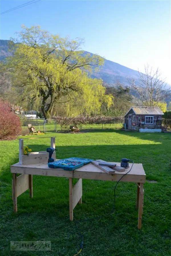 12 Smart DIY Folding Workbench Plans for Space-Saving Solutions