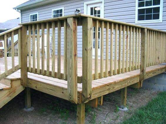 28 Creative DIY Deck Railing Designs for a Unique Look