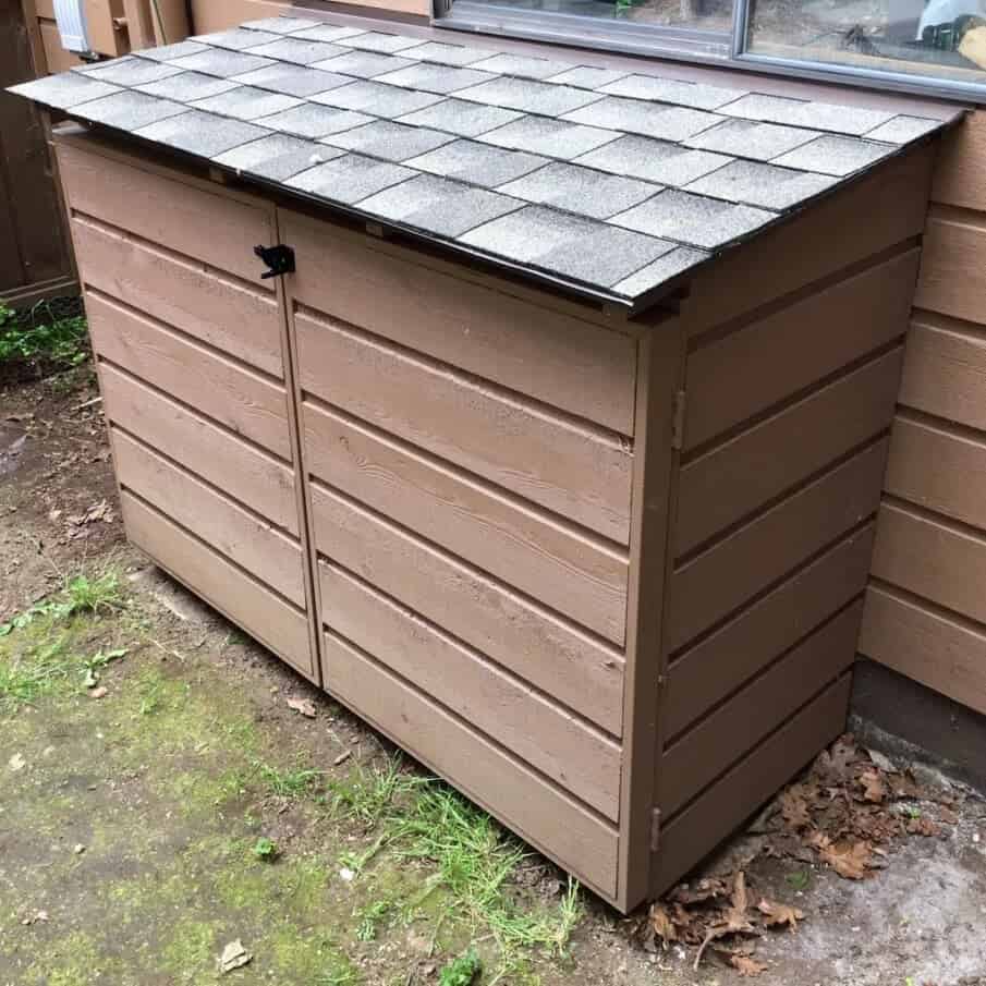 18 Smart DIY Kitchen Garbage Can Storage Ideas