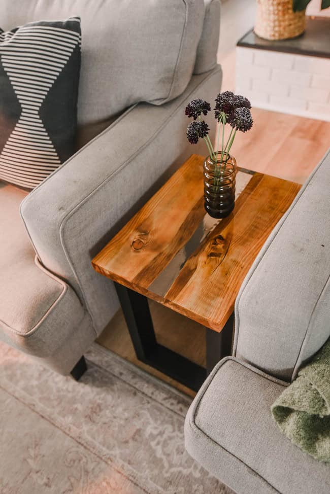 18 DIY Live Edge Table Designs for Modern Interiors